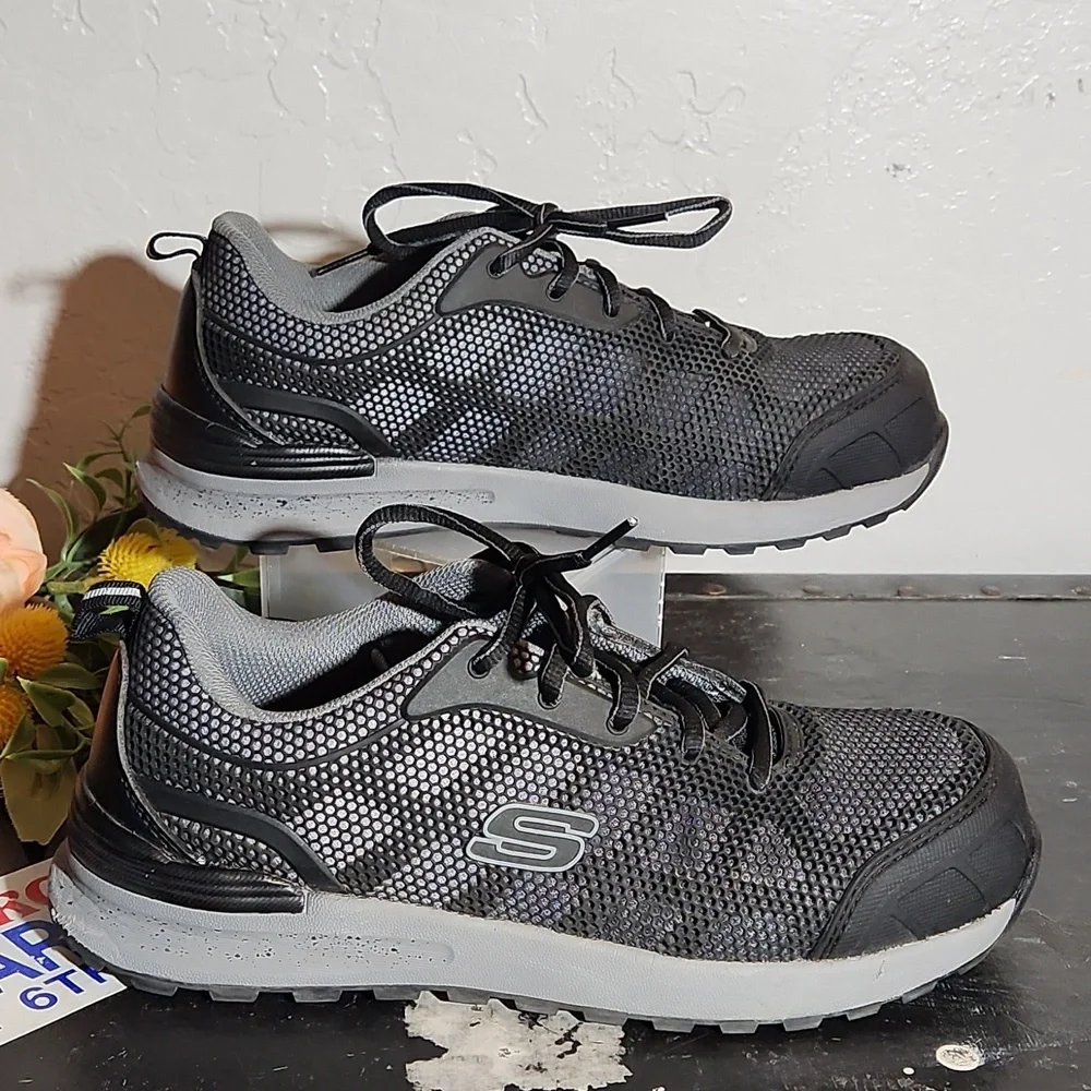 Skechers | Shoes | Skechers Mens 8 Oil Slip Resistant Hard Toe Black ...